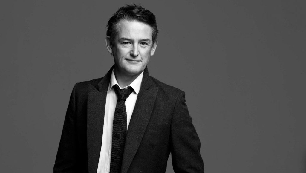 Jon Dee studio shot - Jon Dee